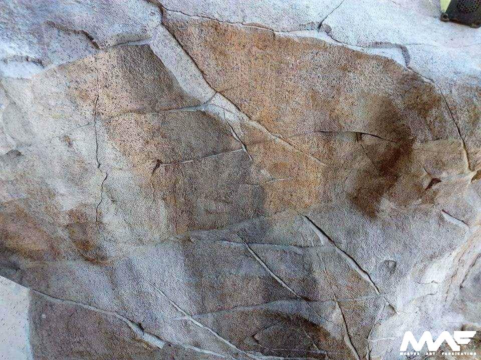 Fake Rock Building - Fabrication and installation of theme